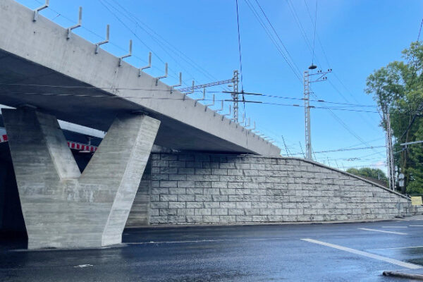 Redi-Rock Wall Types | Hyland Precast | Cumberland, BC